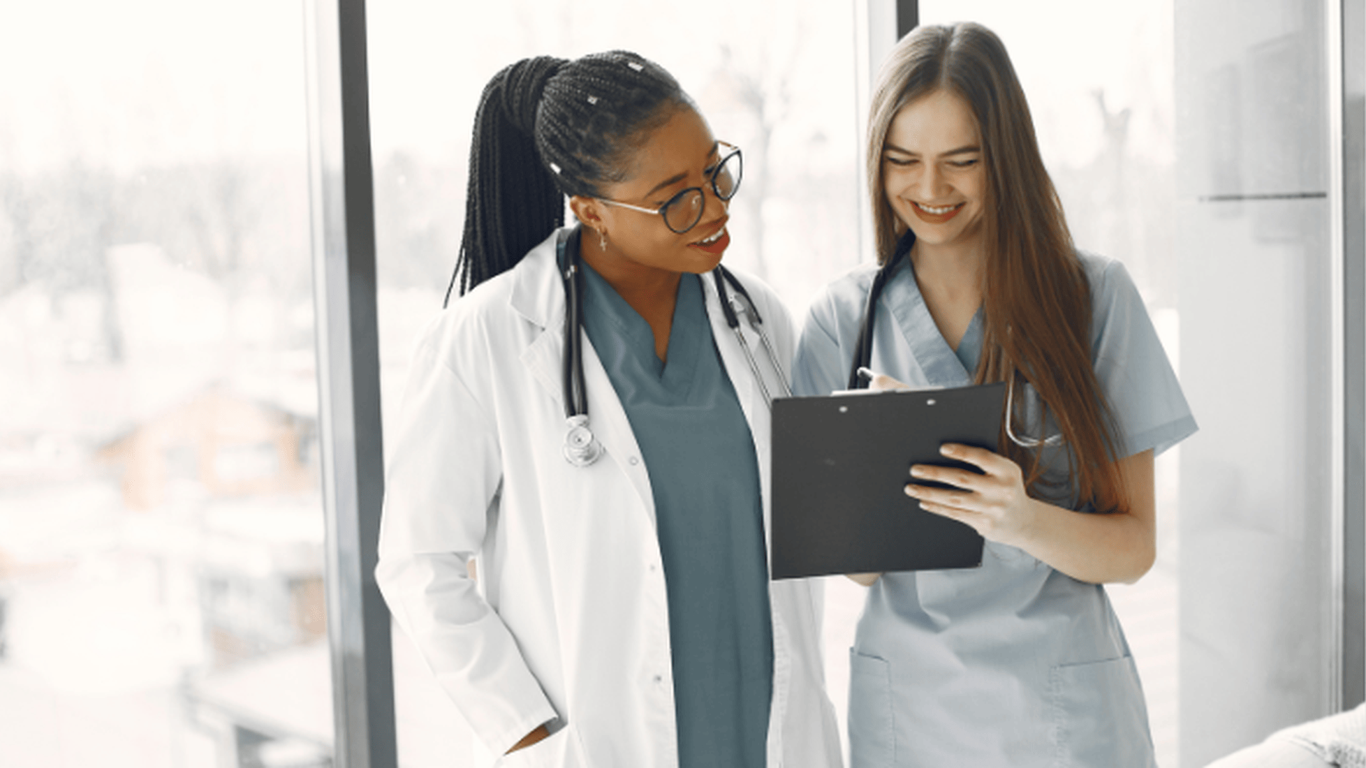 Nurse Practitioner vs Physician Assistant: What's the Difference ...